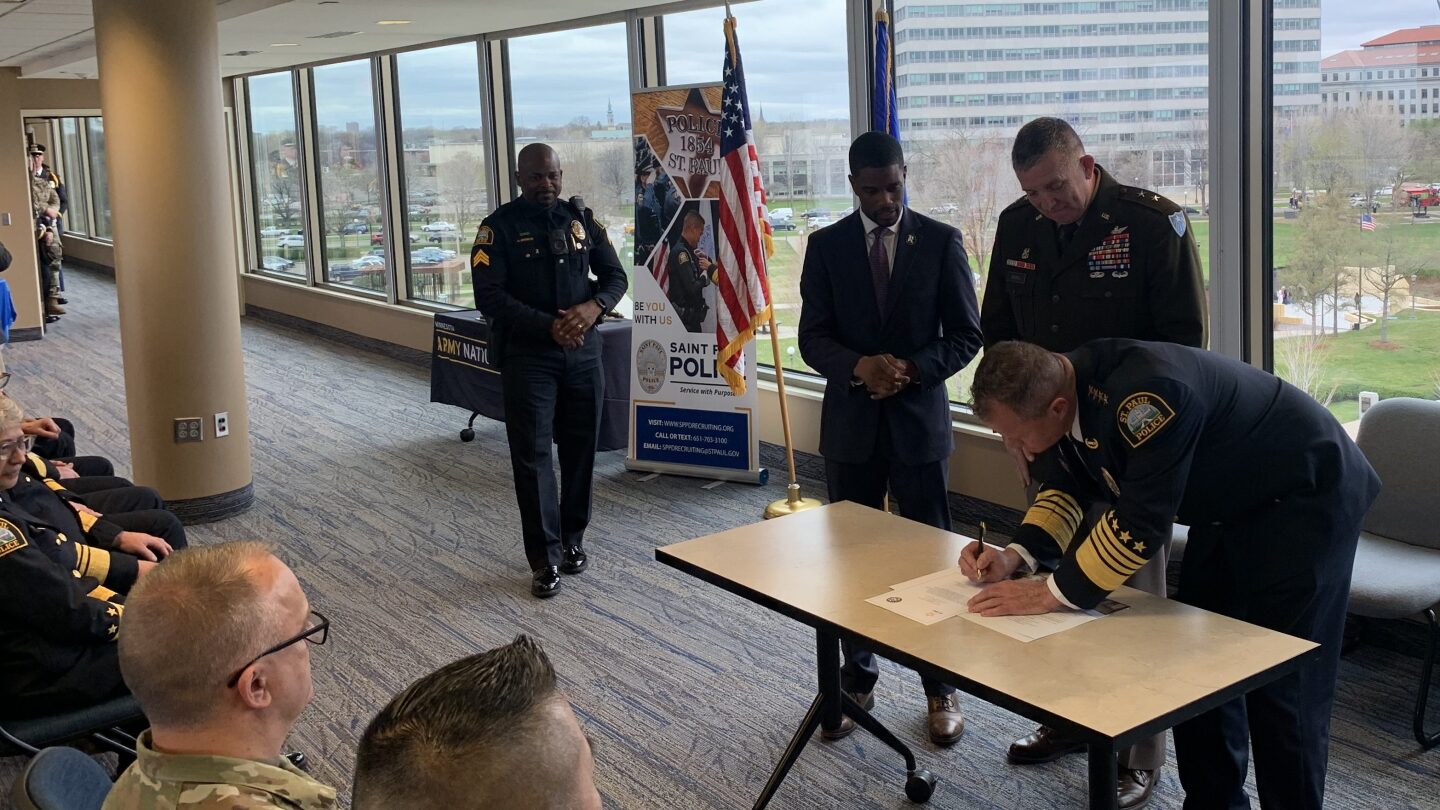 Minn. National Guard, police team up to steer military members to LEO ...